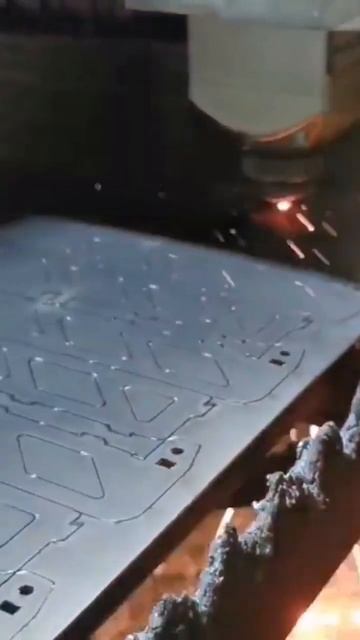 Лазерная резка, оцинкованная сталь, лист 1,5 мм