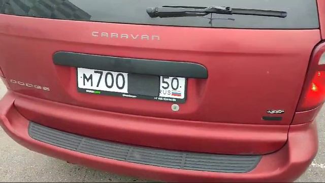 Повторители поворотов оранжевого цвета в место заднего хода Dodge Caravan 4