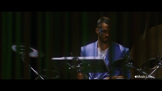 Björk  - Fossora / Atopos (Apple Music Live)