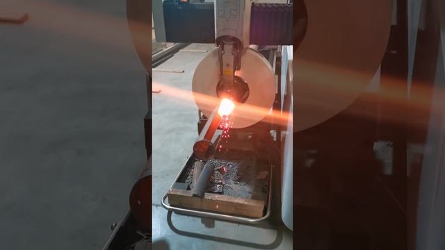 Лазерная резка трубы, черная сталь, круглая труба 80х3 мм