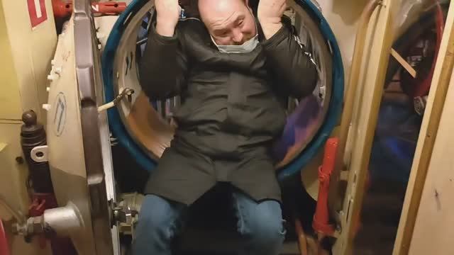 Ты, что застрял Как-то разочаровало это место! Не советуем. Подводная лодка Б-413 Калининград.