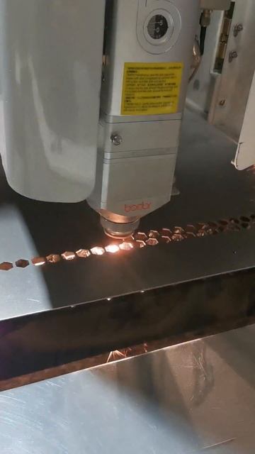 Лазерная резка, черная сталь, лист 2 мм