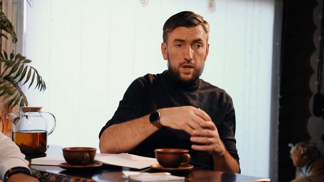 Быть человеком ручного труда — престижно! Говорим об условиях работы в Артели Русичи