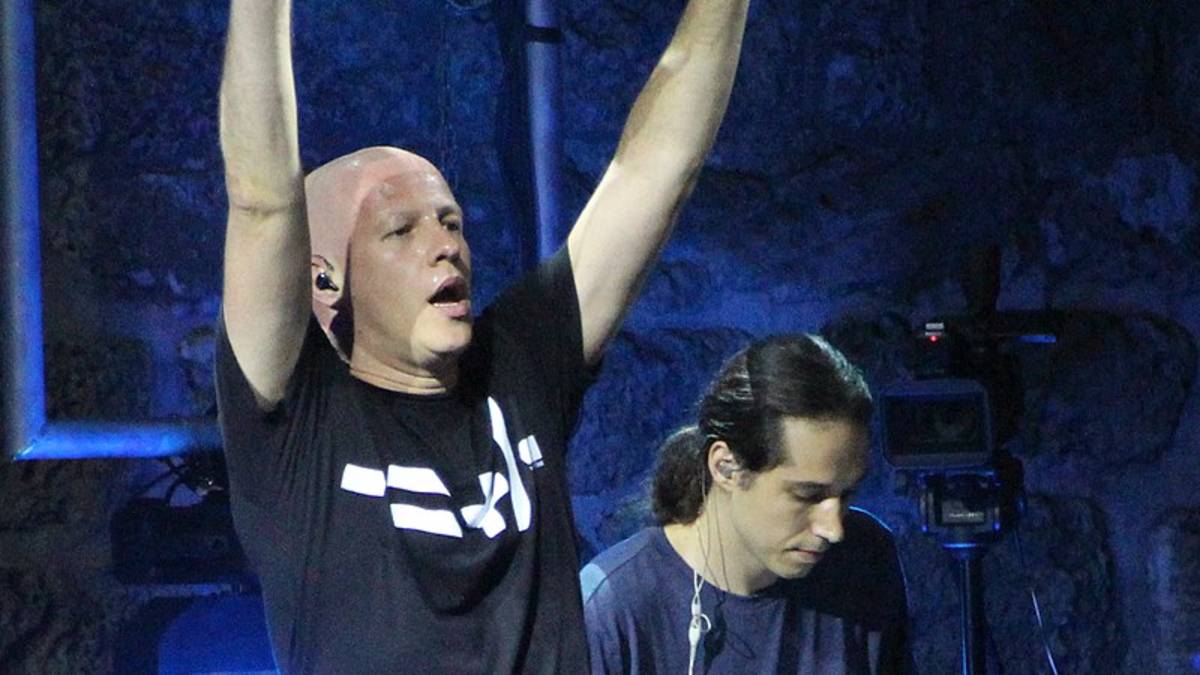 Infected Mushroom - Suliman [Live at the Gathering 2006]