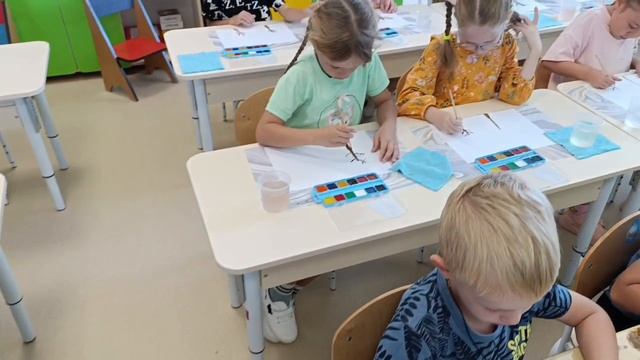 Ганиева Ленара Акимовна - Отрывок занятия по рисованию "Осенний пейзаж"