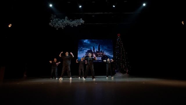 Dance Mix 9+ Озон (рук. Ведяшкина Татьяна)