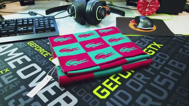 Шарф Lacoste оригинальный, отличаем от подделок.