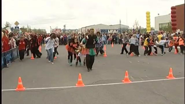 2009 04 06  Мегион   День защиты детей  Праздник у СОК Жемчужина