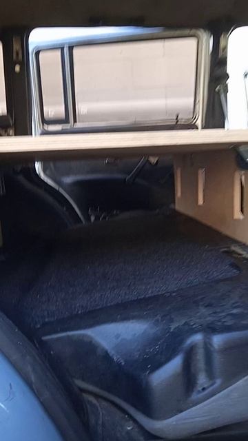 Нива 5 Д с самодельным спальником на двоих в Ниве 5Д