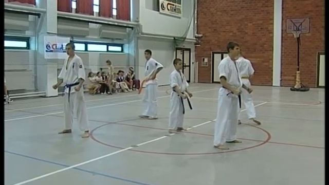 2004 10  Мегион  СН - МНГ  Акция Нет международному терроизму