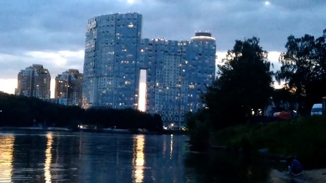 Эко-Берег Химки (Москва)