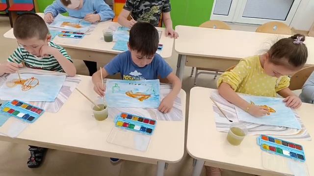 Ганиева Ленара Акимовна - Отрывок занятия по рисованию "Царство Золотой рыбки"