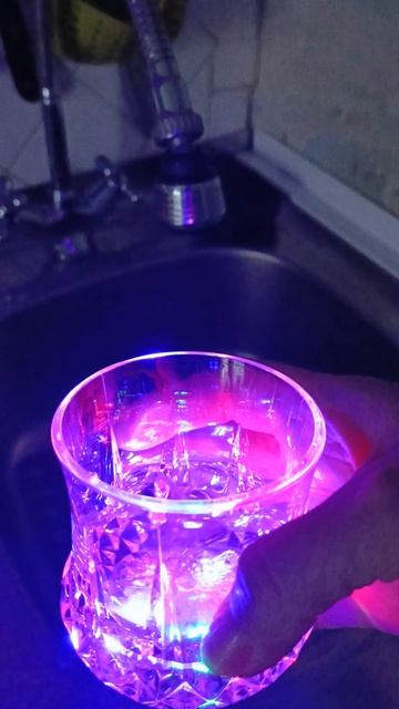 Стаканчики с подсветкой пришли