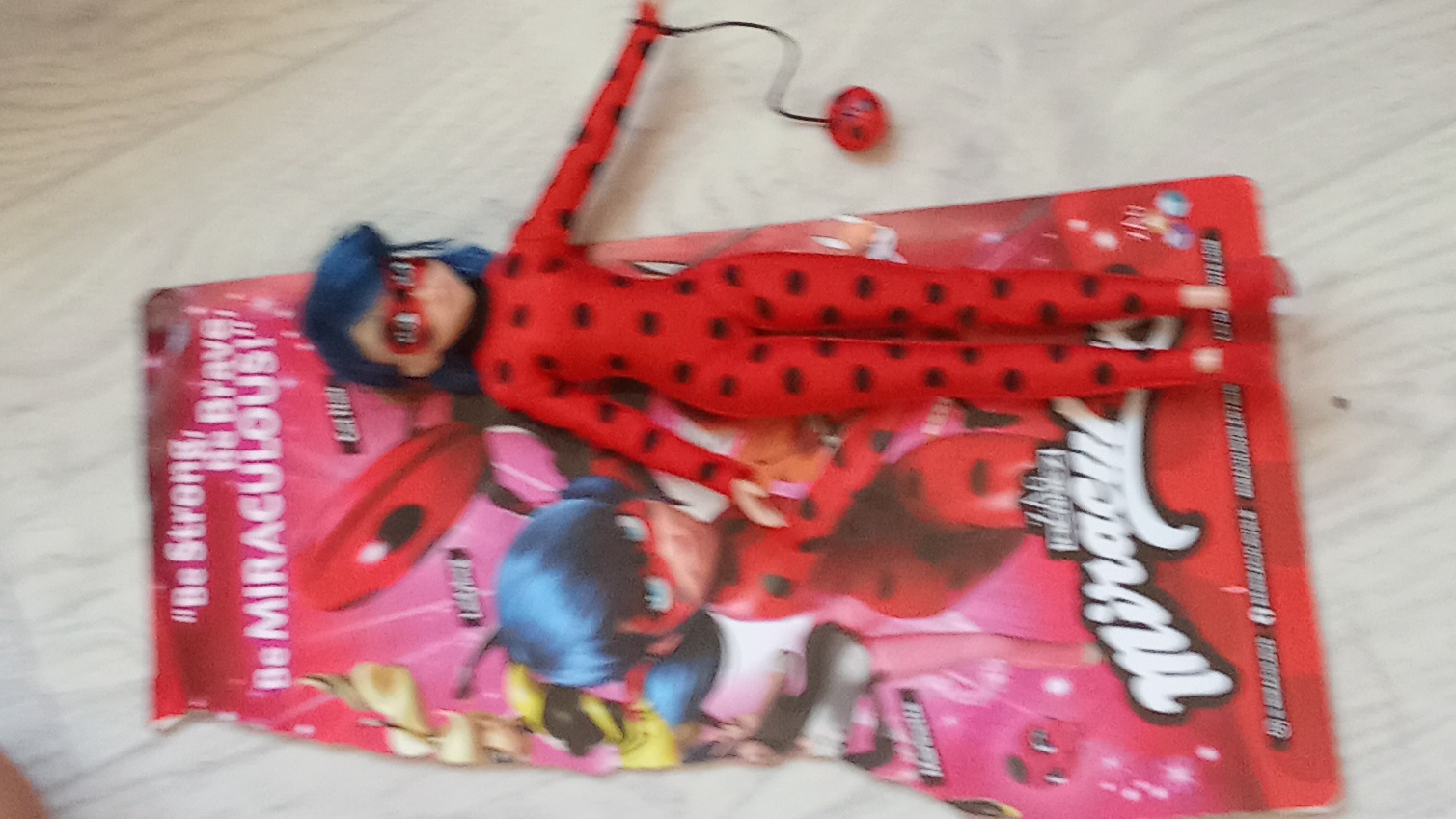 обзор на Леди баг miracles