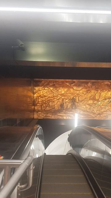 Панно на ст.м.Горный институт