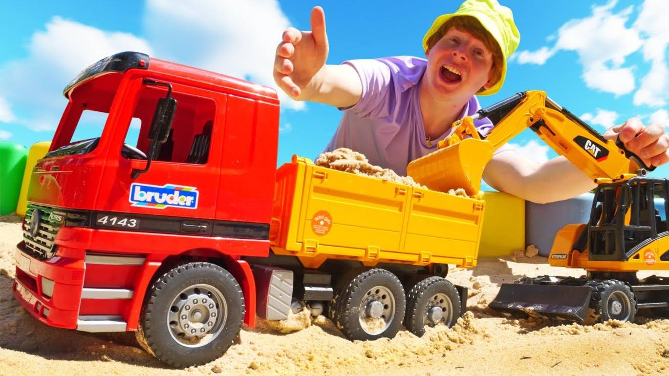 Моя песочница — Бетономешалка застряла в песке! Какие машинки смогут помочь? Видео для мальчиков