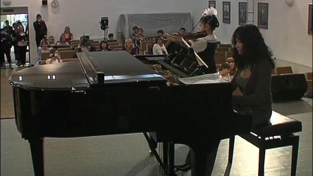 2009 12 21   Мегион  муз  школа им  Кузьмина конкурс скрипачей Шире круг