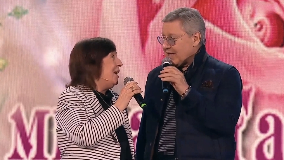 Татьяна Рузавина и Сергей Таюшев "Станция Минутка"/"Листья жёлтые" (Привет, Андрей!)