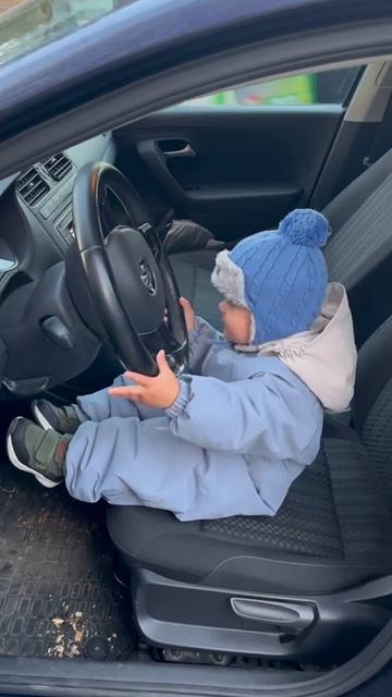 Глеб за рулём