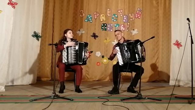 Е.Дербенко "Старый мотив" Дуэт баянистов: Алексей Силантьев и Адалина Виллер. Новосибирск.