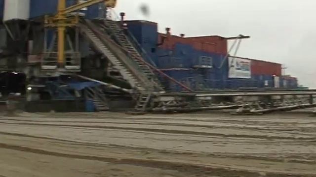 2010 10 01  Мегион  ВНГДУ  бурение на Вате