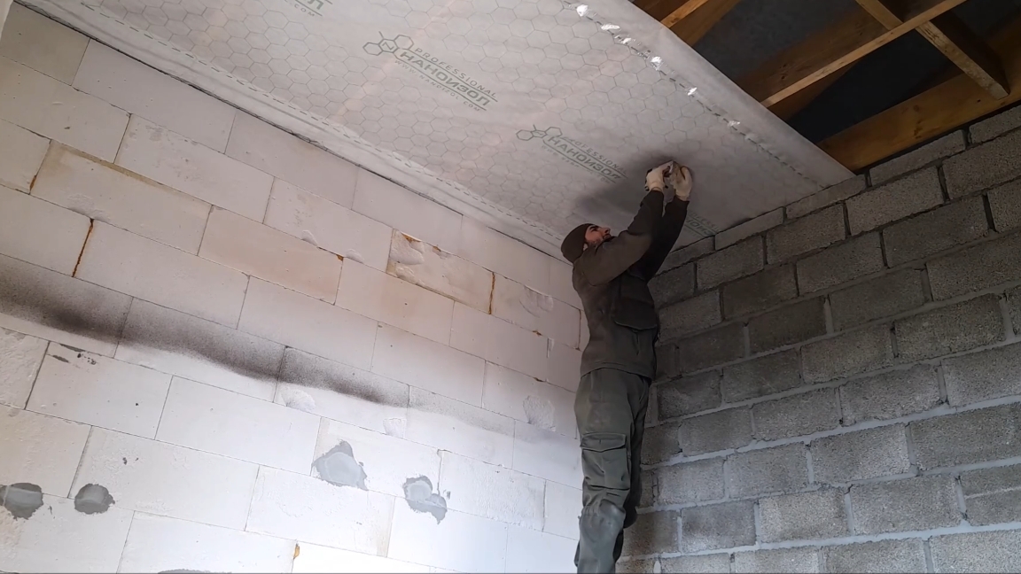 Дом с нуля. День 91. Пароизоляция.