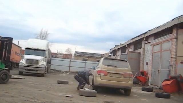 #Переобуться по русски?/ PIT-STOP in Russian?