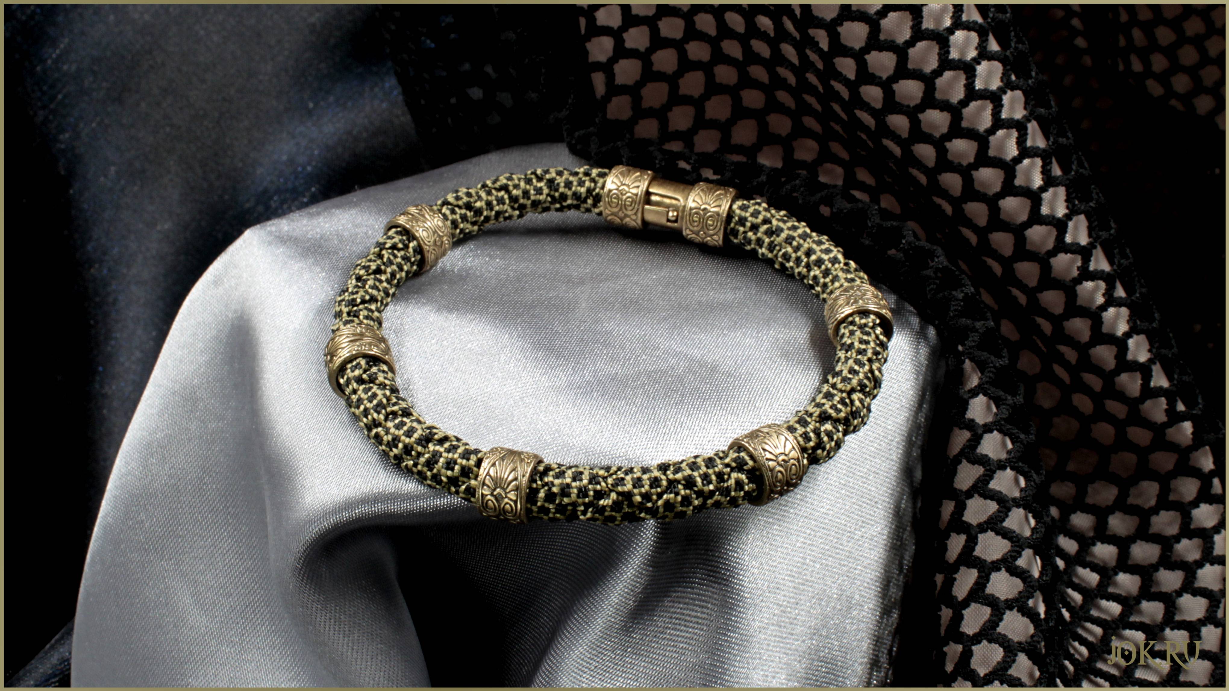 Браслет Барокко с шармами из золотой бронзы элегантное женское украшение от Joker-studio