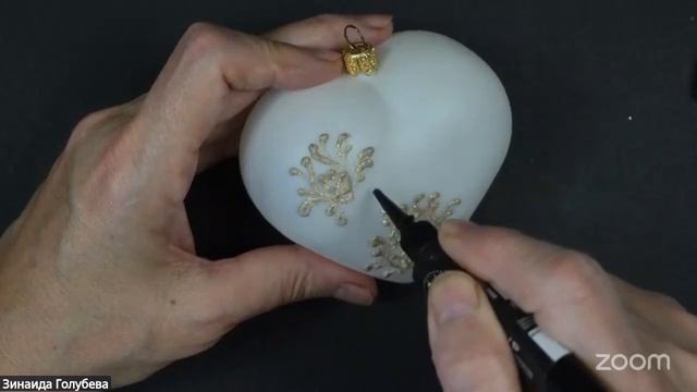 Тестирование акриловых контуров для морозных узоров. Художник Зинаида Голубева.