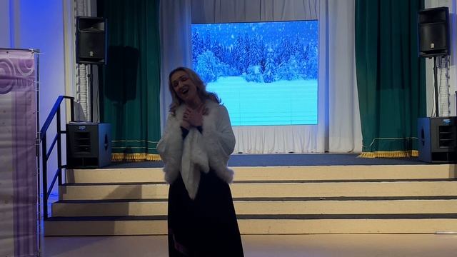 А. Пахмутова - Хорошо, когда снежинки падают (Анастасия Пьянкова) | Хор Людмила