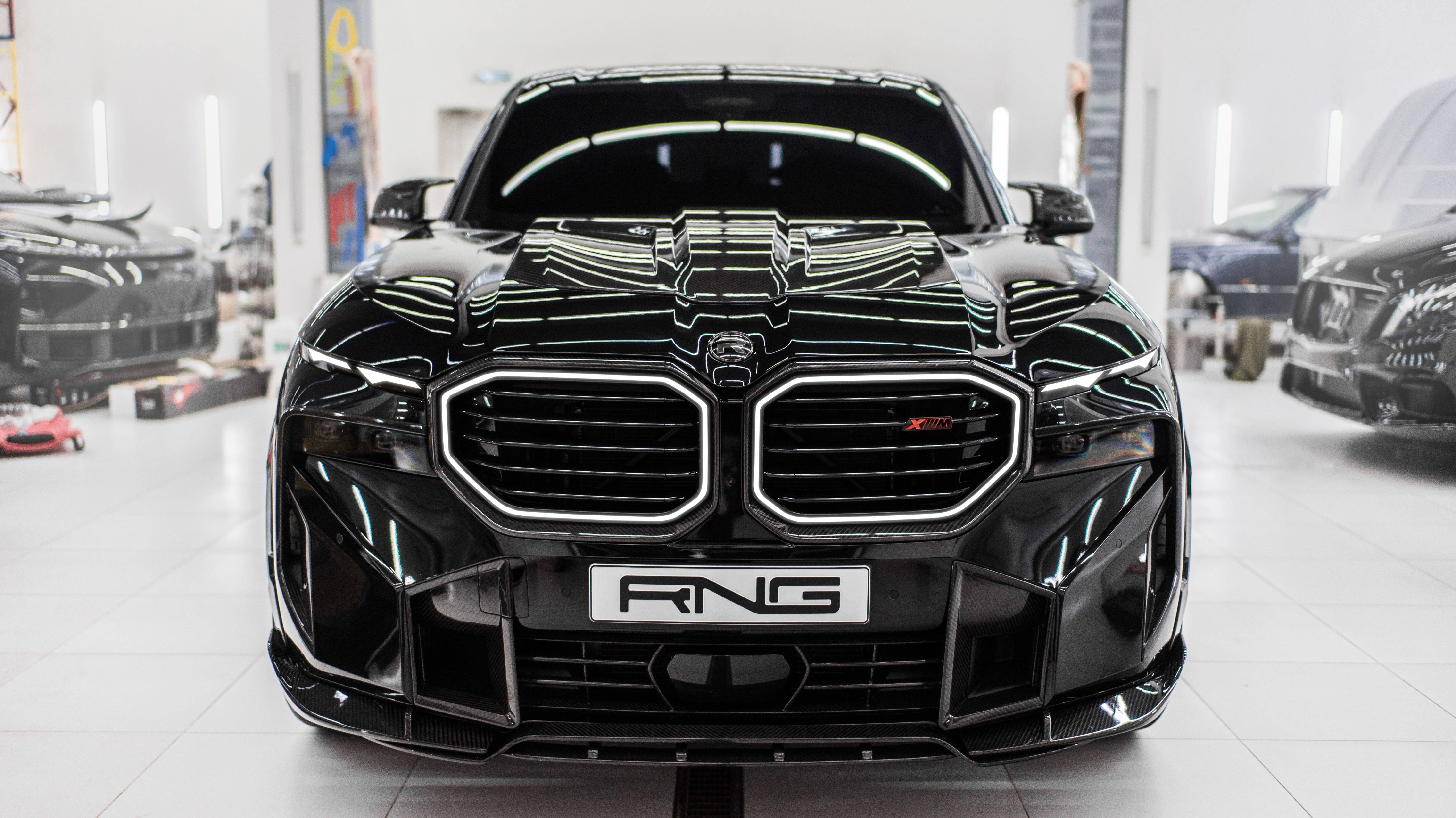 Карбоновый BMW XM Renegade Design