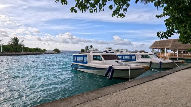 Остров-резорт Бандос по периметру