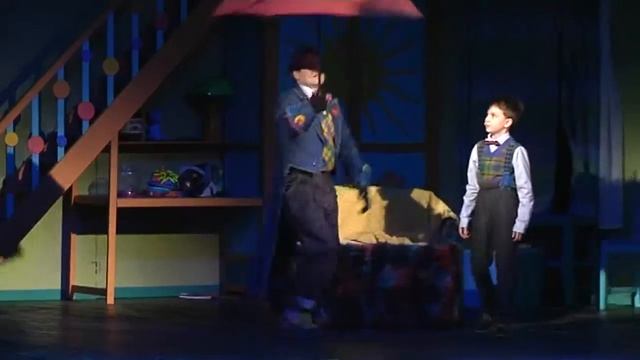 Андрей Семёнов. «Карлсон, который живет на крыше», д.1