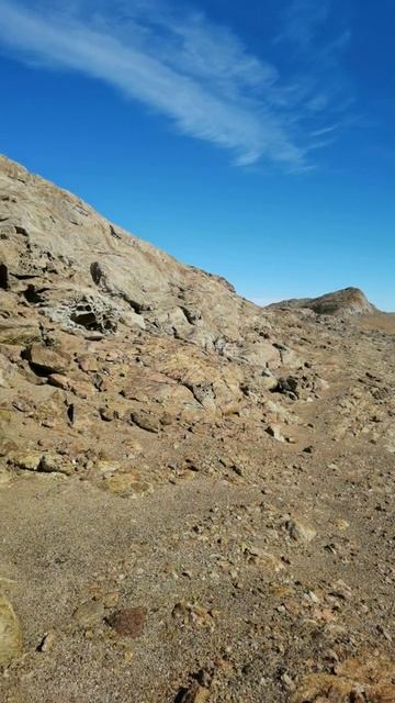 Бегаю по холмам Ларсеманн в Антарктиде. lasthill