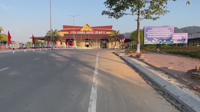 Наш бордер-ран из Нячанга в Лаос на Sleep Bus.