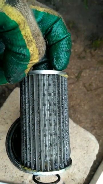 Чистка фильтра гидравлики Исеки TU240