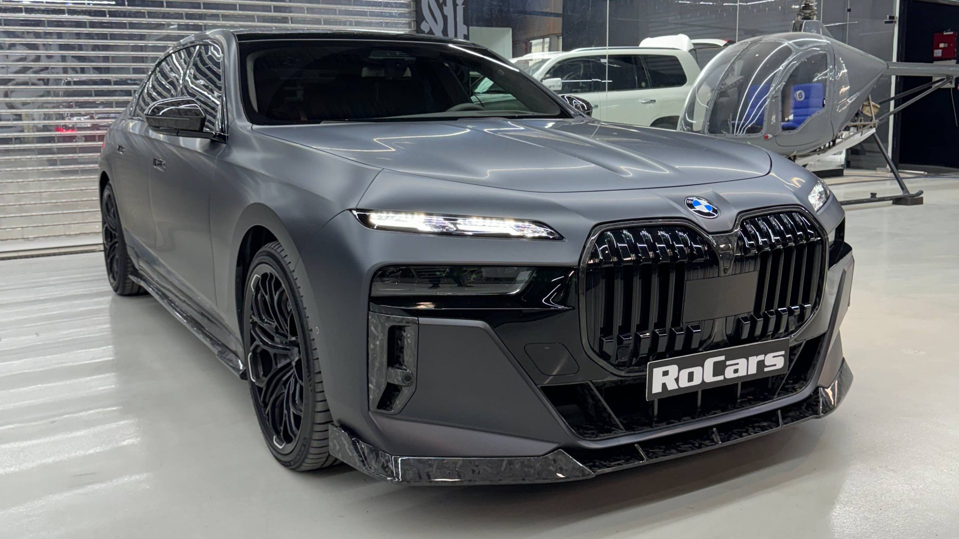 BMW 760i обвес из кованого карбона