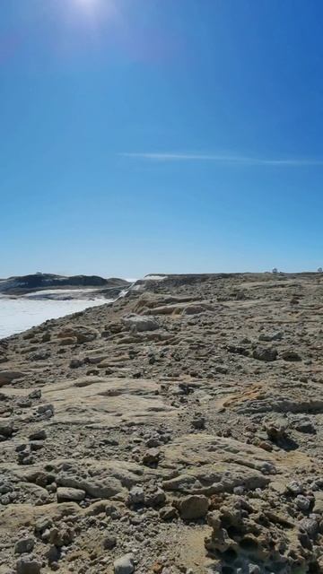 Пробежал мимо сезонной базы Австралийцев, Law Base. #Antartic #Nature