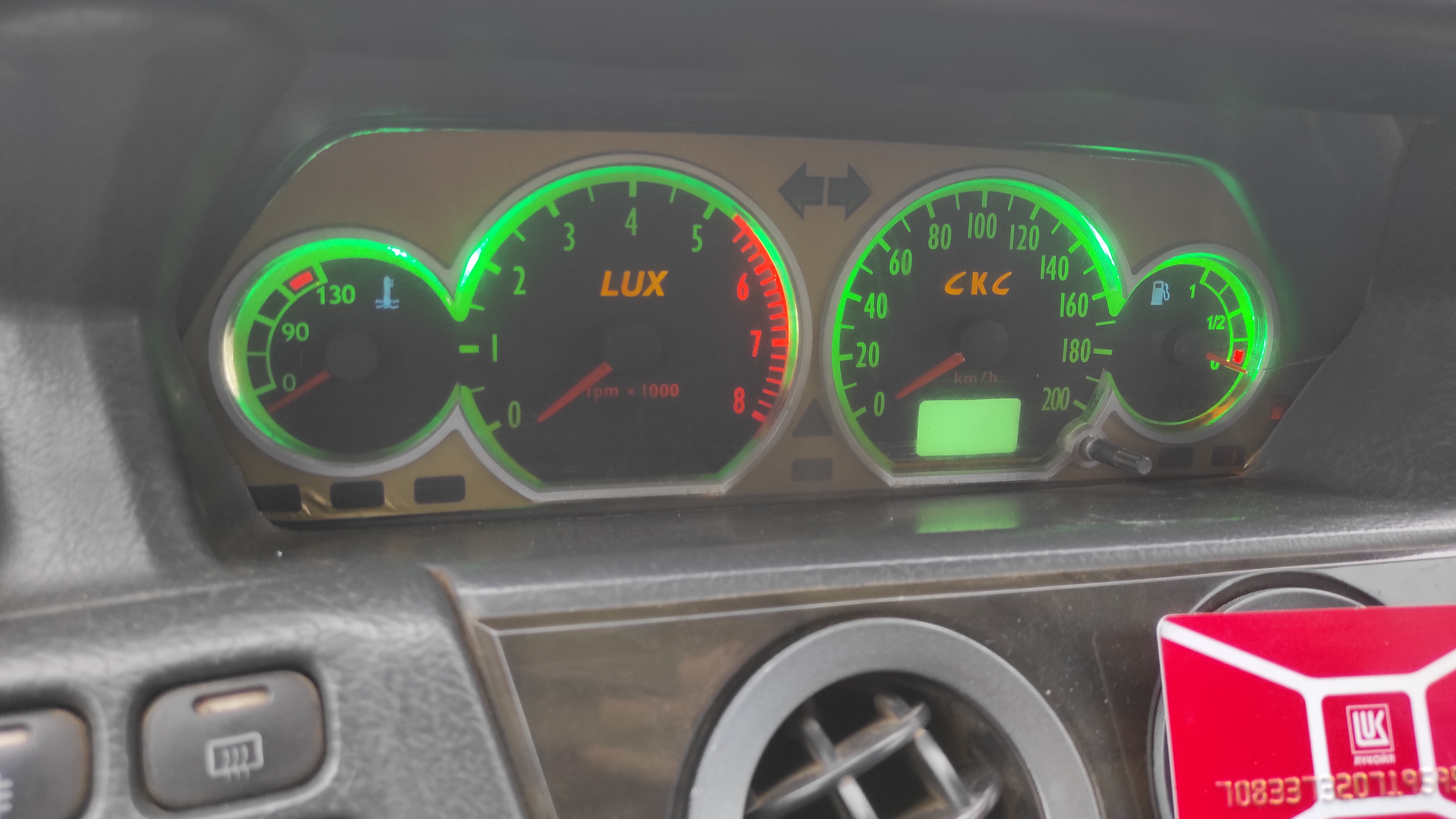 Замена подсветки в панели приборов ВАЗ-2110 Евро-3