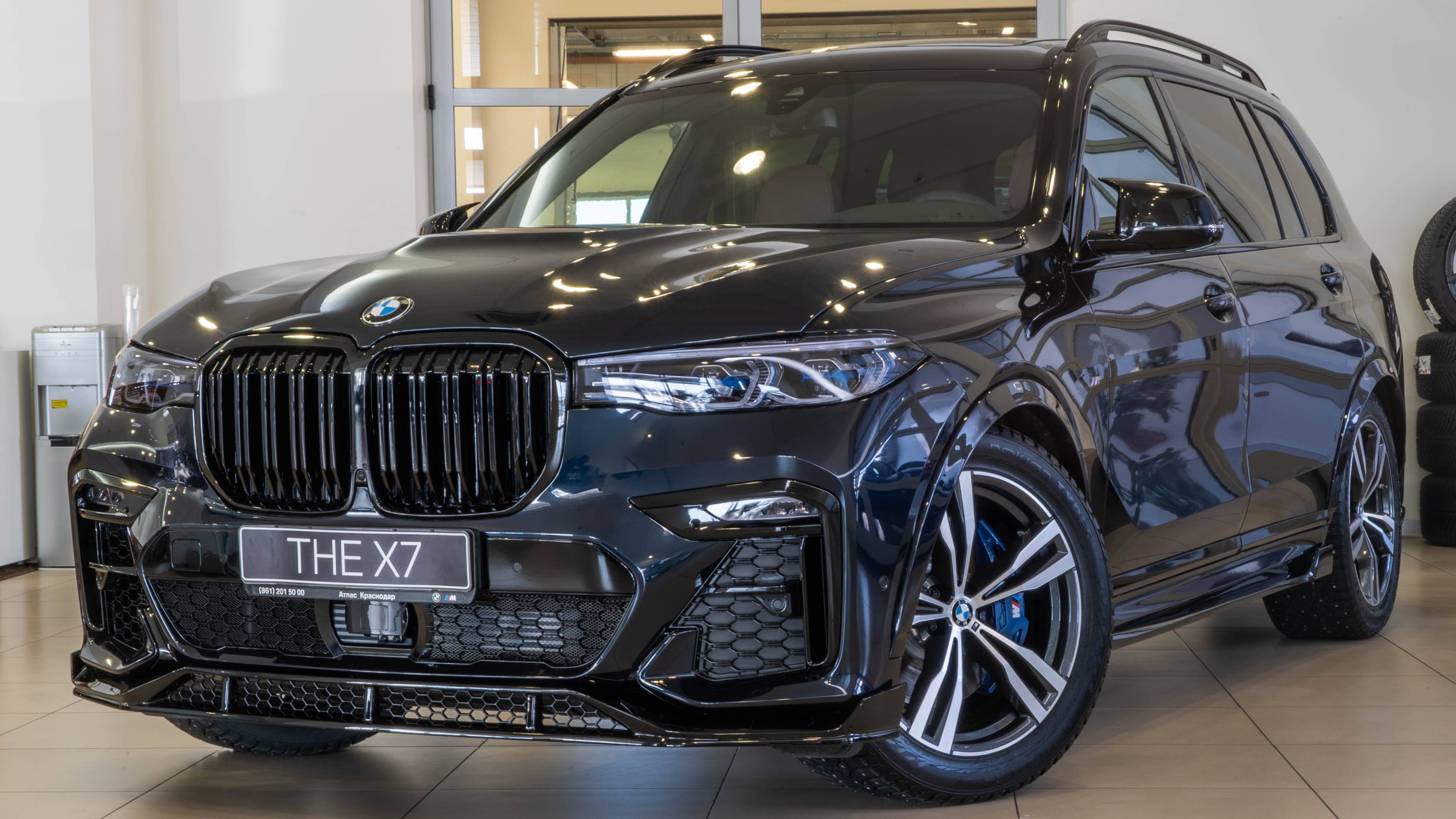 Рестайлинг BMW X7 в обвесе Renegade Design