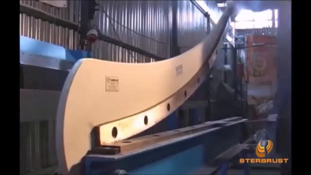 Сабельная гильотина MetalMaster MG 1300