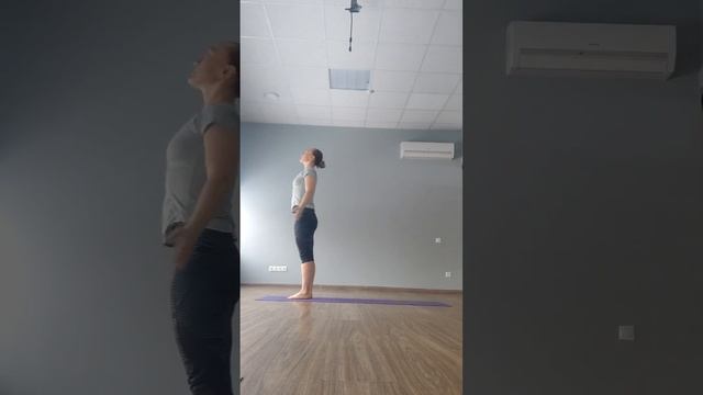 Йога. 5 Вариация Сурьи Намаскар с акцентом на плечевой пояс.