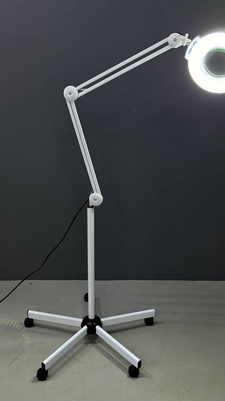 Лампа лупа напольная LED К1