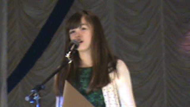 СТИХОТВОРЕНИЕ "ЛУЧШИХ НЕ ДОСЧИТАЕМСЯ" (автор: Н.Дернович), читает Петрова Ирина