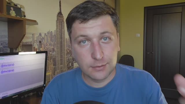 Кошка ест мороженое, нормально ли это