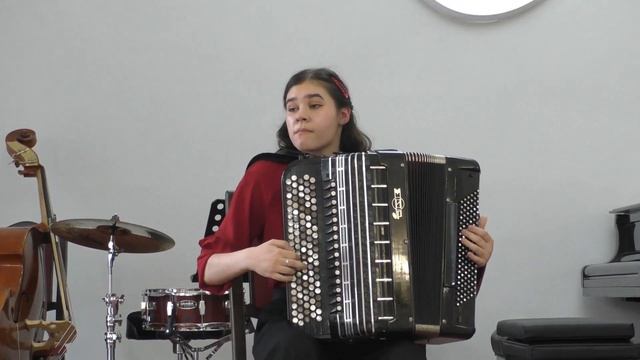 Р.Курамшин "Фантазия на татарские темы" Играет студентка НГК баянистка Адалина Виллер