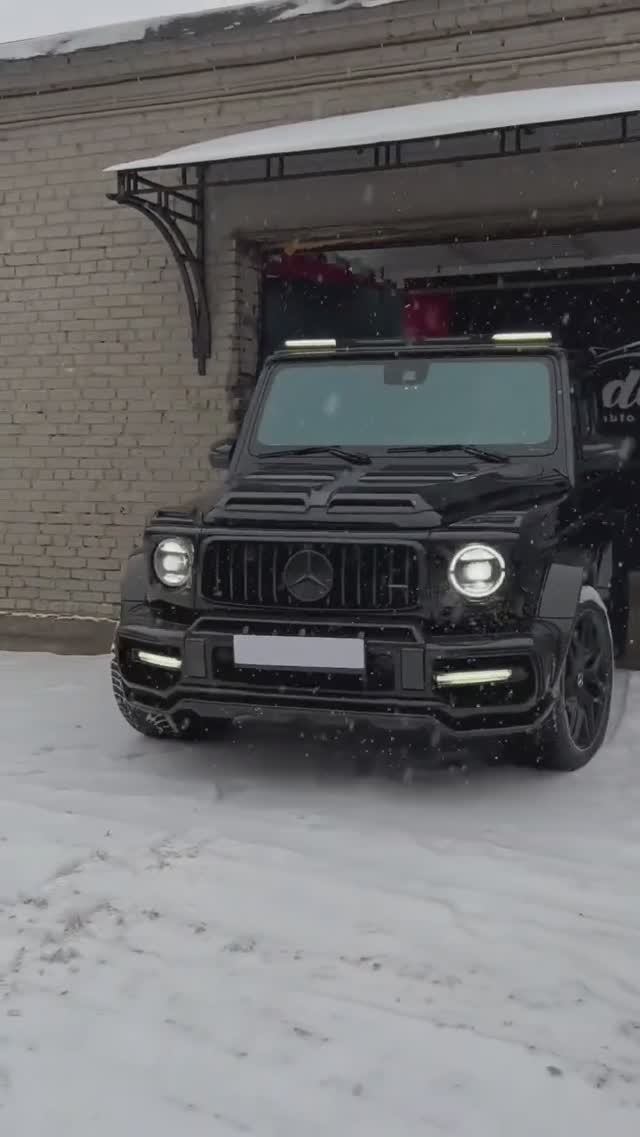 Mercedes-Benz G63 полностью из карбона от Renegade Design