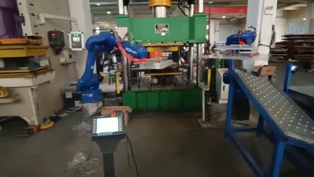 MOKA роботы I решения для прессов и штампов