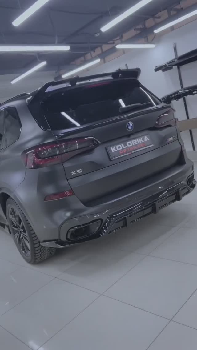 Спортивный обвес для BMW X5 G05 от Renegede Design