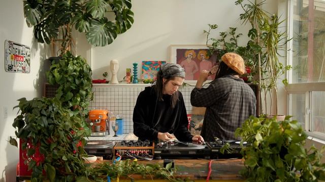 Cosmic Dub, Experimental Downtempo & Psych Rock with Apt E